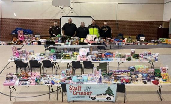 Hundreds of toys donated at Stuff the Cruiser - RIVER COUNTRY - NEWS ...