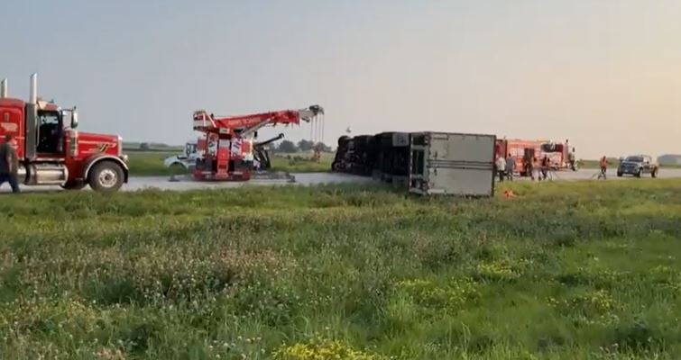 Overturned truck blocks Highway 2 lanes - RIVER COUNTRY - NEWS CHANNEL ... Overturned truck blocks Highway 2 lanes - RIVER COUNTRY - NEWS CHANNEL ...